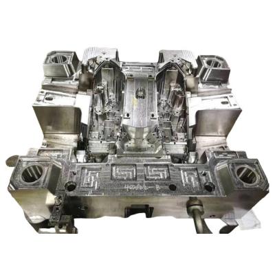 China Meusburger Base Plastic Auto Parts Mould Auto Light Mould Customization for sale