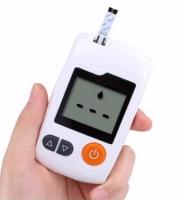 China Electronic Digital No Coding Glucose Meter , 0.6ul One Touch Glucometer 1.1-33.3Mmol/L for sale