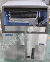 China Cold Drink Production with Long Service Life Focusun Cube Ice Machine for sale
