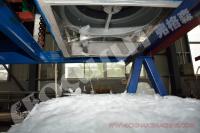 China Directly Supplying 3T Flake Ice Machine with PLC Control and Large Ice Storage Capacity for sale