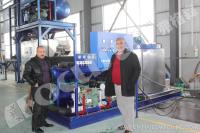 China 2024 Focusun 15T Sea Midium Industrial Stainless Steel 304 Flake Ice Making Machine for sale