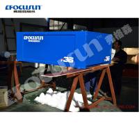 China Snow Falling Machine for Commercial Skiing Ice Size 2*2*2mm Commercial for sale