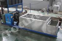 China ICE BLOCK Shape 2024 FOCUSUN 1T Brine System Block Ice Machine 1800*1200*2000mm for sale