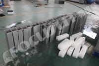 China ICE BLOCK Shape 2024 FOCUSUN 1T Brine System Block Ice Machine 1800*1200*2000mm for sale