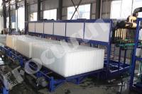 China FOCUSUN Automatic Block Ice Maker Portable Design for Industry Container of 8000 KG for sale