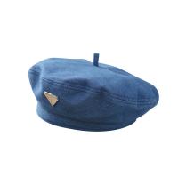 China Sustainable Winter Artist Beret Hat Round Navy Blue Beret for sale