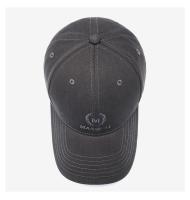 China Curved Cotton Baseball Cap With Delicate Embroidery And Metal Back Closure for sale