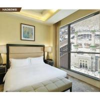 China Panel Wood Full Bedroom Furniture Set for Marriott Hotel Motel Custom Size for sale