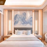 China 5 Star Howard Johnson Modern Hotel Bedroom Furniture Set Queen Size ODM Custom for sale