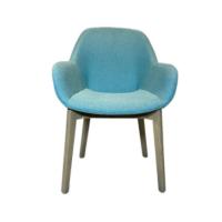 China Fabric Dining Room Chair for Hotel Furniture Northern Europe Solid Wood 620mm for sale