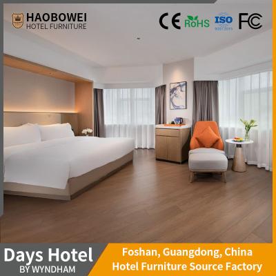 China Modern Luxury King Size Hotel Bedroom Set Customizable 1800x2000mm E1 Grade Plywood for sale