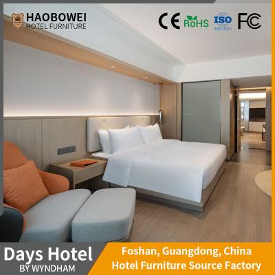 China Foshan Luxury Four Star Hotel King Size Bedroom Furniture Set E1 Grade Plywood 1800x2000mm for sale