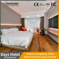 China Four Star Resort Hotel Bedroom Furniture Set King Double Bed 1800x2000mm E1 Grade for sale