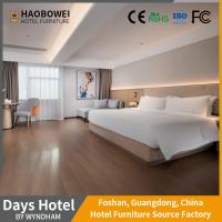 China Four Star Villa Hotel Bedroom Furniture Set Customizable E1 Grade Plywood 1800x2000mm Bed for sale