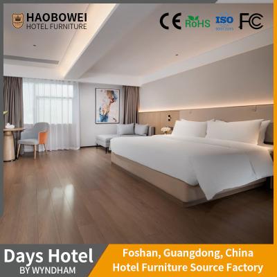 China Four Star Villa Hotel Bedroom Furniture Set Customizable E1 Grade Plywood 1800x2000mm Bed for sale