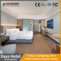 China Four Star Resort Hotel Bedroom Furniture Set ISO 14184 King Bed 1800x2000mm for sale
