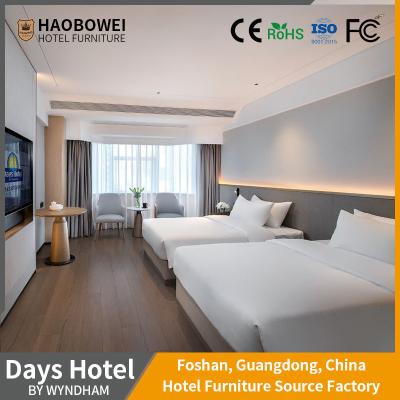 China Four Star Hotel Double Bed Room Furniture Set Solvent-Free Anti-Fouling Leather 1800x2000mm for sale