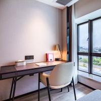 China Modern Luxury Hotel Double Bedroom Set 1800x2100mm E1 Plywood Five Star Standard for sale