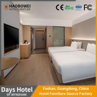 China 4 Star Resort Hotel Bedroom Furniture Set Double Bed 1800x2000mm E1 Plywood for sale