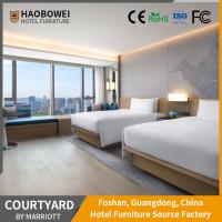 China Luxury Custom King Size Bedroom Set with E0 Grade Plywood Veneer for Hotel Use for sale