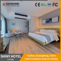 China Custom King Size Hotel Bedroom Furniture Set E1 Grade Plywood 1500x2000mm Bed Frame for sale