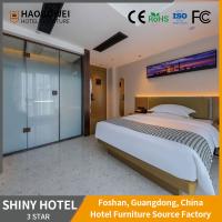 China Luxury King Size Hotel Bedroom Furniture Set with E1 Grade Plywood 1500x2000mm Bed for sale