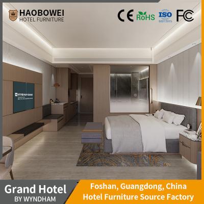 China Custom Luxury Hotel Bedroom Set 2000x2000mm Solid Wood 5 Star Business Furniture for sale