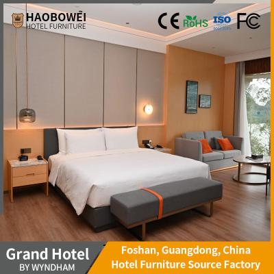 China Standard King Size Bedroom Set Furniture for WYNDHAM Grand Hotel 2000x2000mm Solid Wood for sale