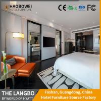China 5 Star Hotel Bedroom Furniture Set Ash Wood Frame King Size Solvent Free Anti Fouling Leather for sale