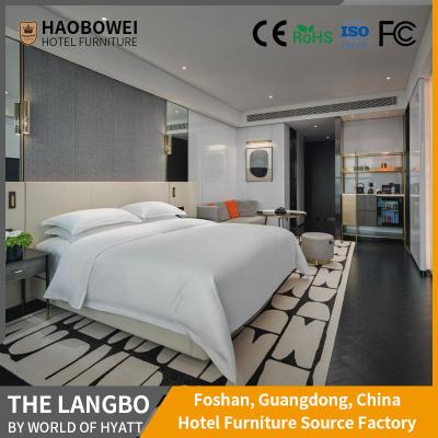 China Luxury 5 Star Hotel King Size Bedroom Furniture Set ISO 14184 E0 Grade B1 Fireproof for sale