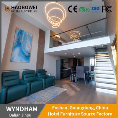 China Luxury Hotel Bedroom Set Five Star Custom Solid Wood Furniture 1800x2000mm for sale