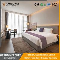 China Modern King Size Hotel Bedroom Set with Custom Headboard 1800x2000mm E1 Grade Plywood for sale