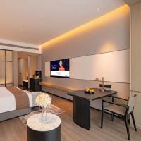 China Wholesale King Size Bedroom Set Hotel Furniture E1 Plywood 1800x2000mm Bed for sale