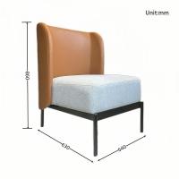 China Modern Leisure Solid Wood Leather Guest Chair for Living Room Hotel 640mm for sale