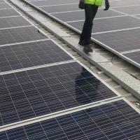 China ODM Sustainable Aluminium Solar Rooftop Walkway For Outdoor Roof Access for sale