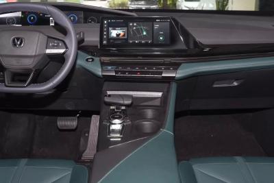 China 2024 Changan UNI-V iDD 136km Cool for sale