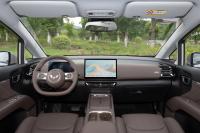 China Wuling Starlight 730EV LV1 7-Seater Pure Electric MPV with 500km Driving Range, 7-Seat Layout, and Electric Power Sliding Doors for sale