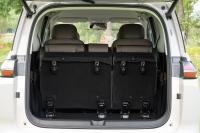 China Wuling Starlight 730EV LV1 7-Seater Pure Electric MPV with 500km Driving Range, 7-Seat Layout, and Electric Power Sliding Doors for sale