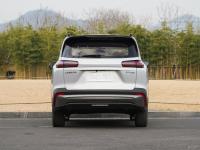China Wuling Starlight 560 EV Electric SUV with 500km Range, 15.6-inch Touch Control Screen, and Leather Upholstered Seats for sale