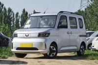 China Wuling Zhiguang EV 4-Seater Pure Electric Van with 305 KM CLTC Range and DC Fast Charging for sale