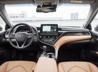 China Verified Used Car Suppliers Toyota Camry Hybrid Cars with Macpherson Front Suspension for sale