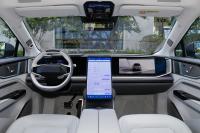 China 2950mm Wheelbase 2024 HiPhi Y High Speed Left Hand Drive Pure Electric Car Luxury Intelligent SUV for sale