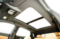 China Changan UNI K Hybrid Car AWD Mid-Size SUV The Perfect Combination of Style and Power for sale