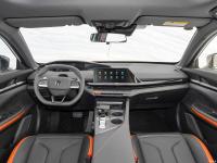 China 5 Seater Changan UNI-V Sedan 2023 2024 1.5T 2.0T UNI-V Gasoline Car within Your Budget for sale