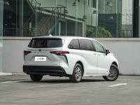 China Electric Driver's Seat Adjustment Toyota Sienne Luxury MPV for Commercial and Family for sale