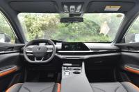 China 2024 Changan UNI-V Plug-In Hybrid Gasoline Electric Car Vehicle Max Speed 205km/h for sale
