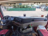 China Air Suspension Driver's Seat Shacman X5000 Heavy Duty Trailer Head Used Tractor Truck for sale