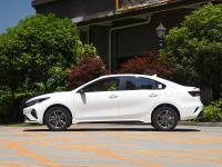 China 2024 KIA K3 Economy EV Car Compact Sedan Car with 410Km Range and Max Speed of 165km/h for sale