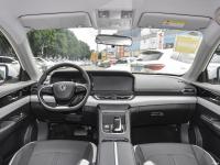 China 2024 Dongfeng Fengshen E70 Affordable EV Car with 0.5 Hour Charging Time and 5 Seater for sale