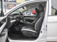 China 2024 Dongfeng Fengshen E70 Affordable EV Car with 0.5 Hour Charging Time and 5 Seater for sale
